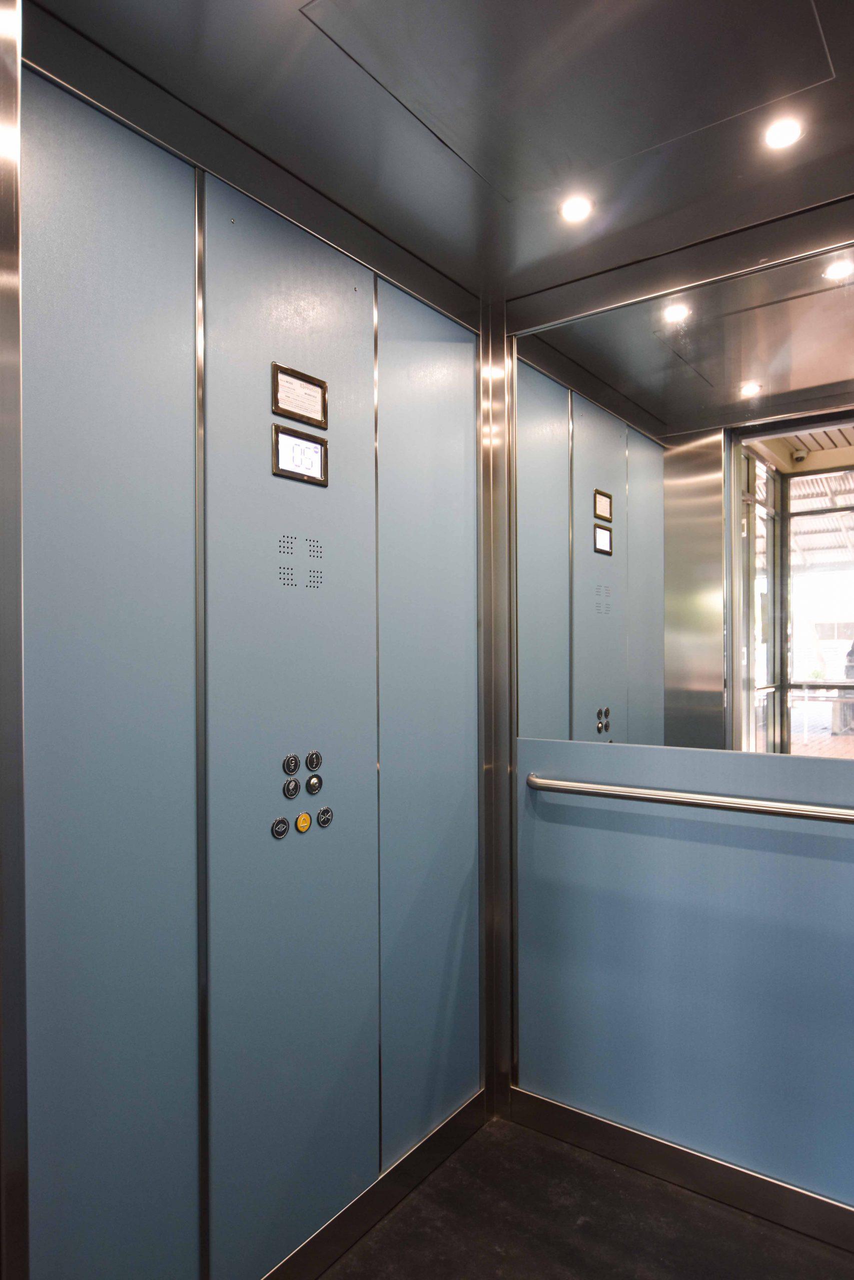 Do schools need elevators? - West Coast Elevators